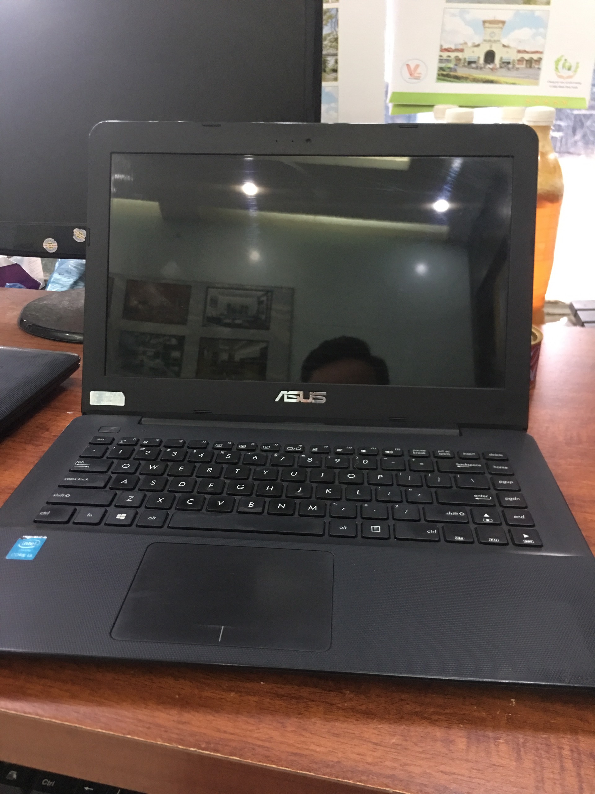 Laptop Cũ Asus F454L Core i3 – Thiết Bị Văn Phòng